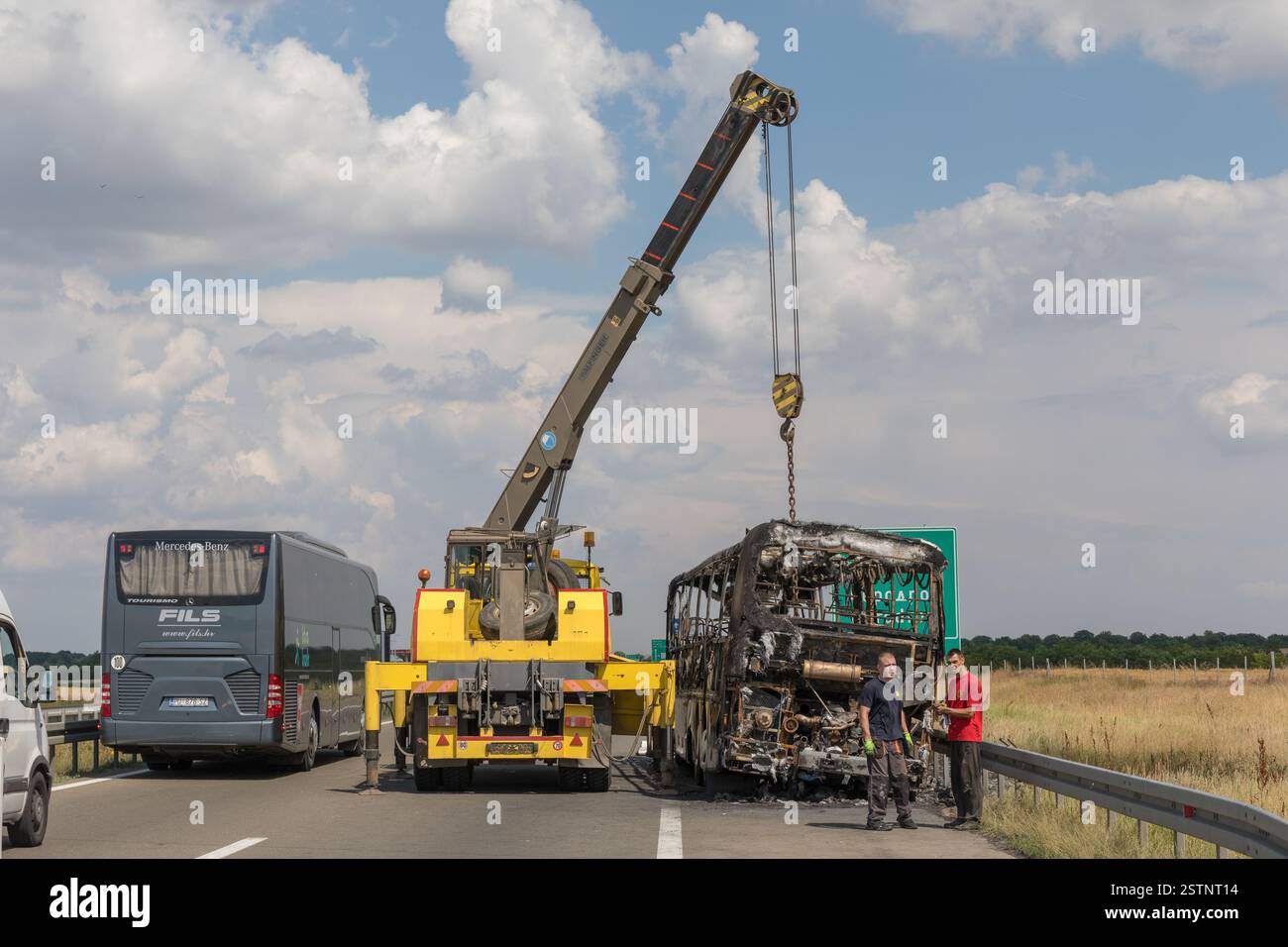 Highway assistance hi-res stock photography and images - Alamy