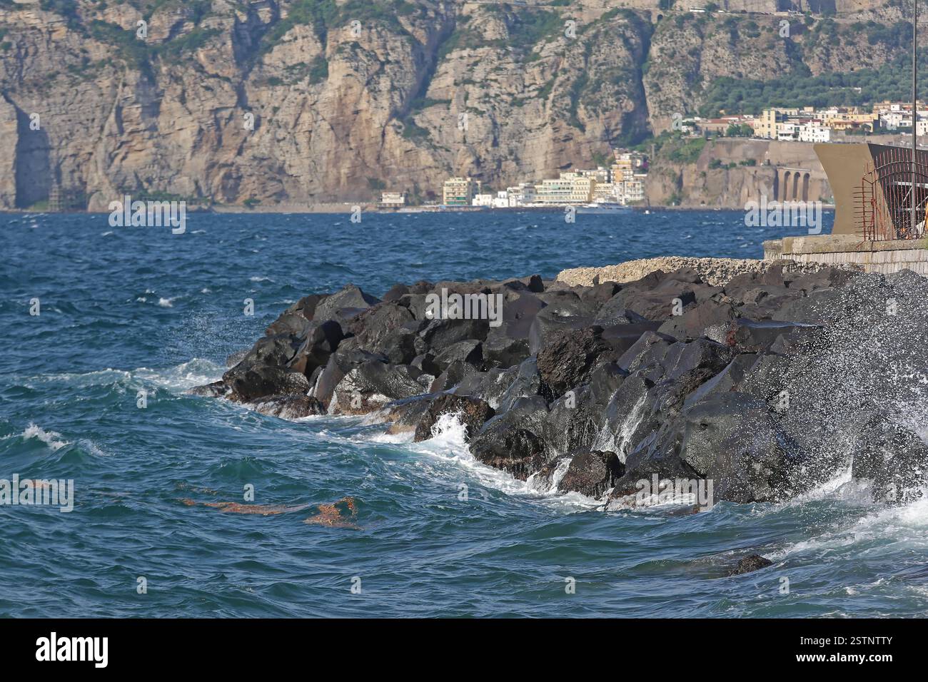 Volcanic pile hi-res stock photography and images - Alamy