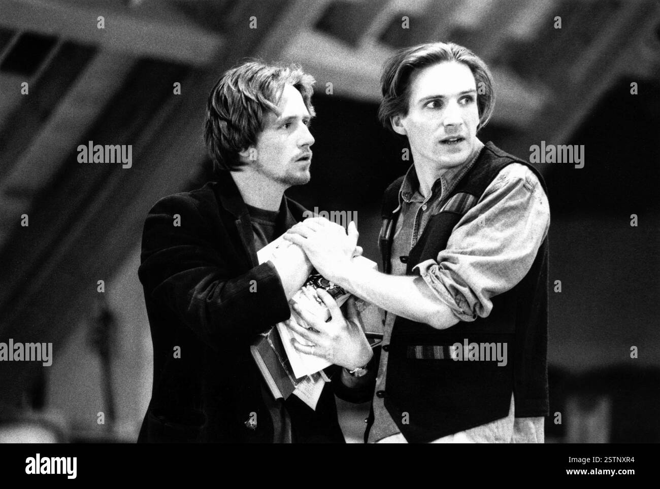 l-r: Linus Roache (Edgar), Ralph Fiennes (Edmund) in rehearsal for the ...