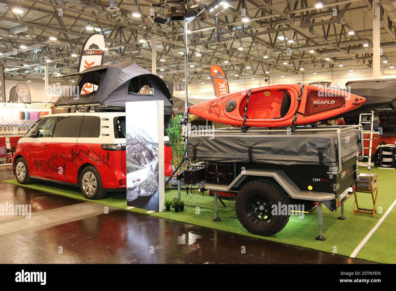 VW ID.Buzz mit Campwerk iKamper X-Cover 2.0 Dachzelt und Offroad ...