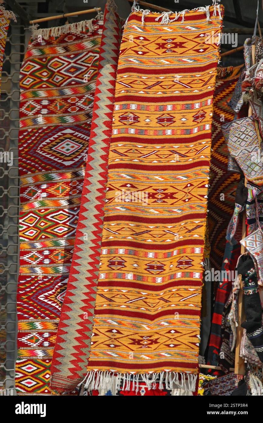 Kilim rugs hi-res stock photography and images - Alamy
