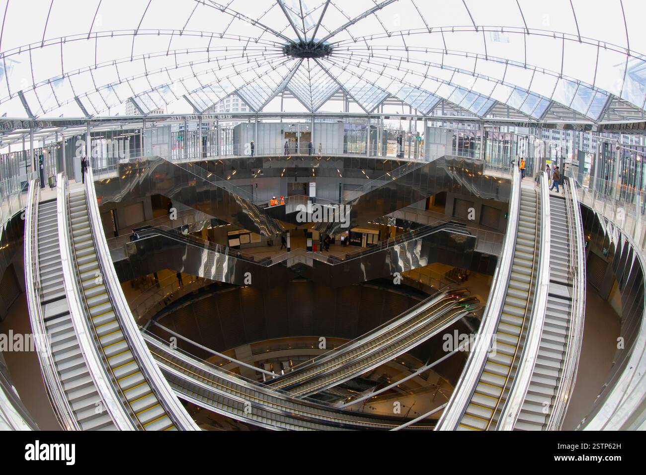 OPENING OF THE VILLEJUIF GUSTAVE-ROISSY STATION Stock Photo - Alamy