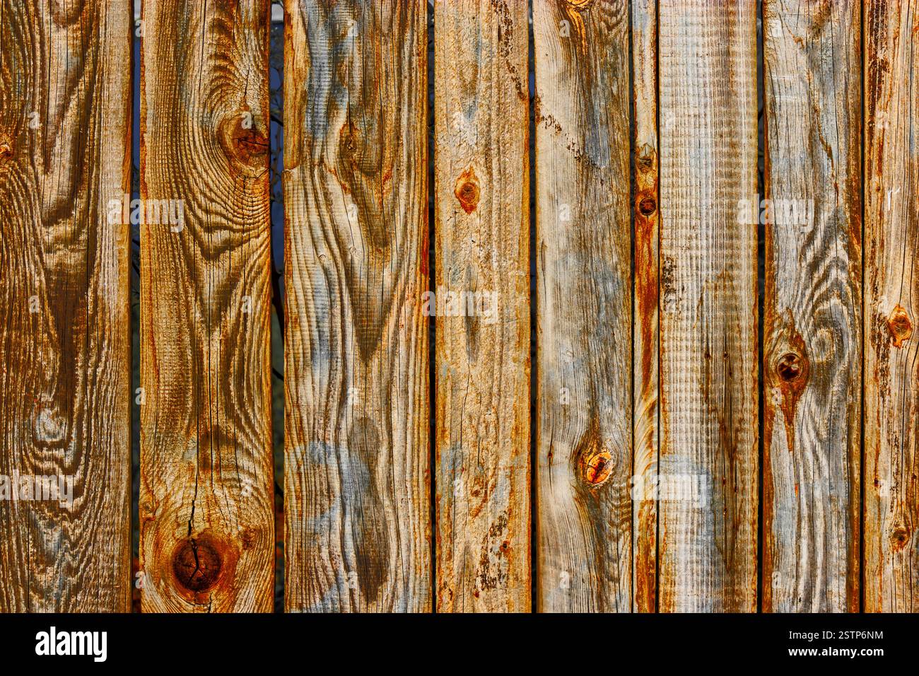 Rural wooden fence with high contrast texture Stock Photo - Alamy