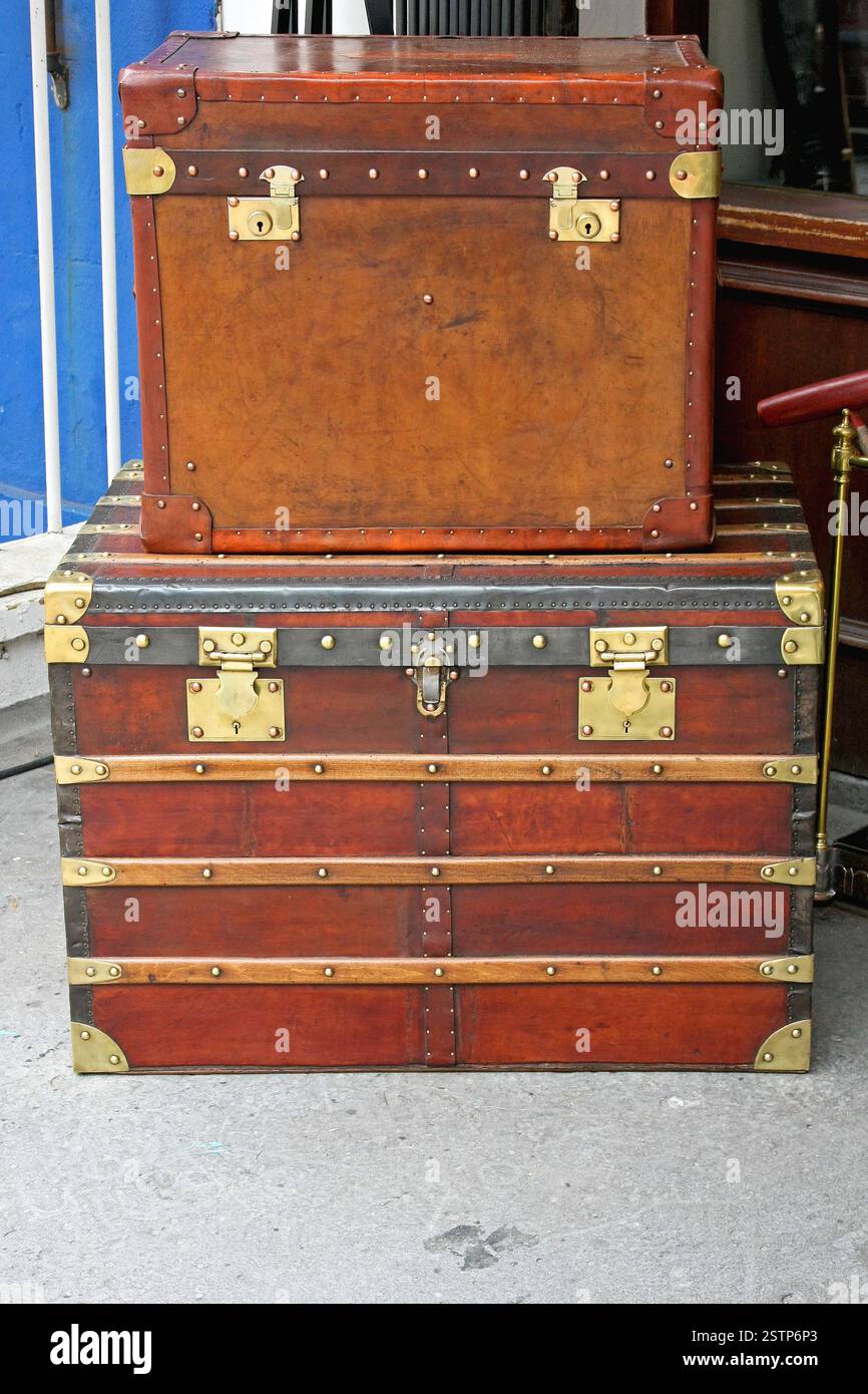 Vintage Leather and Wood Luggage Trunks Travel Case Stock Photo - Alamy