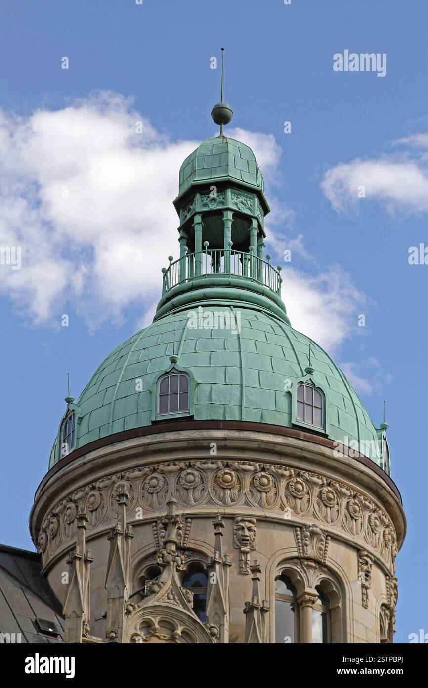 Big green dome with spire in hanover germany hi-res stock photography ...