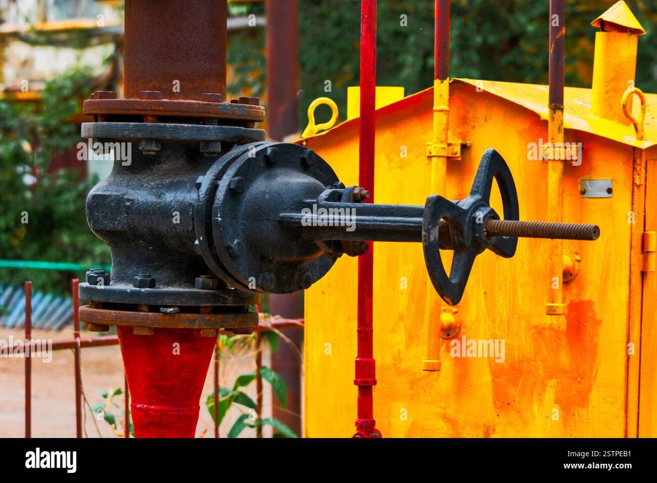 Natural Gas distribution valve installed outside house Stock Photo - Alamy