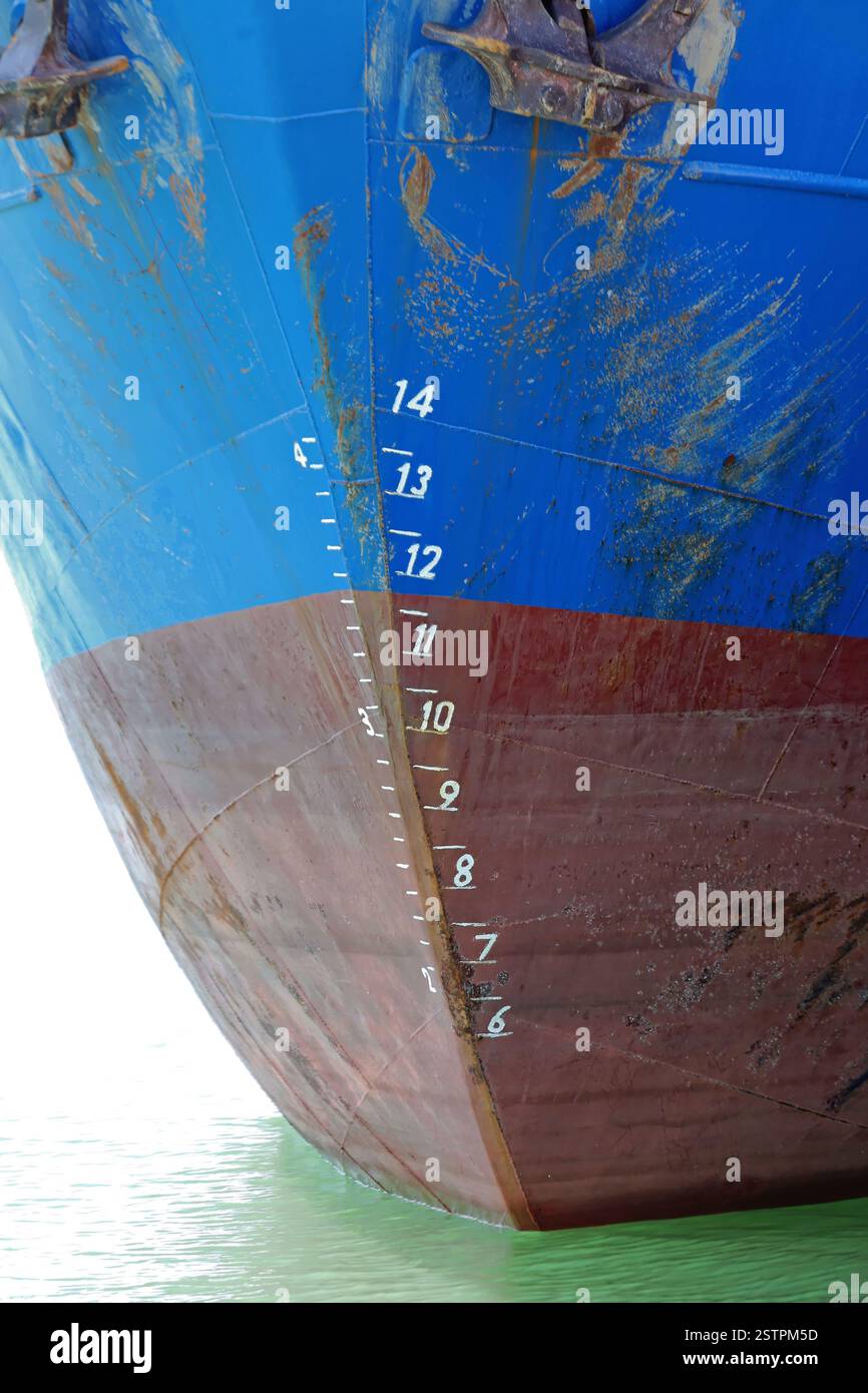 Load Line Marks Stock Photo - Alamy