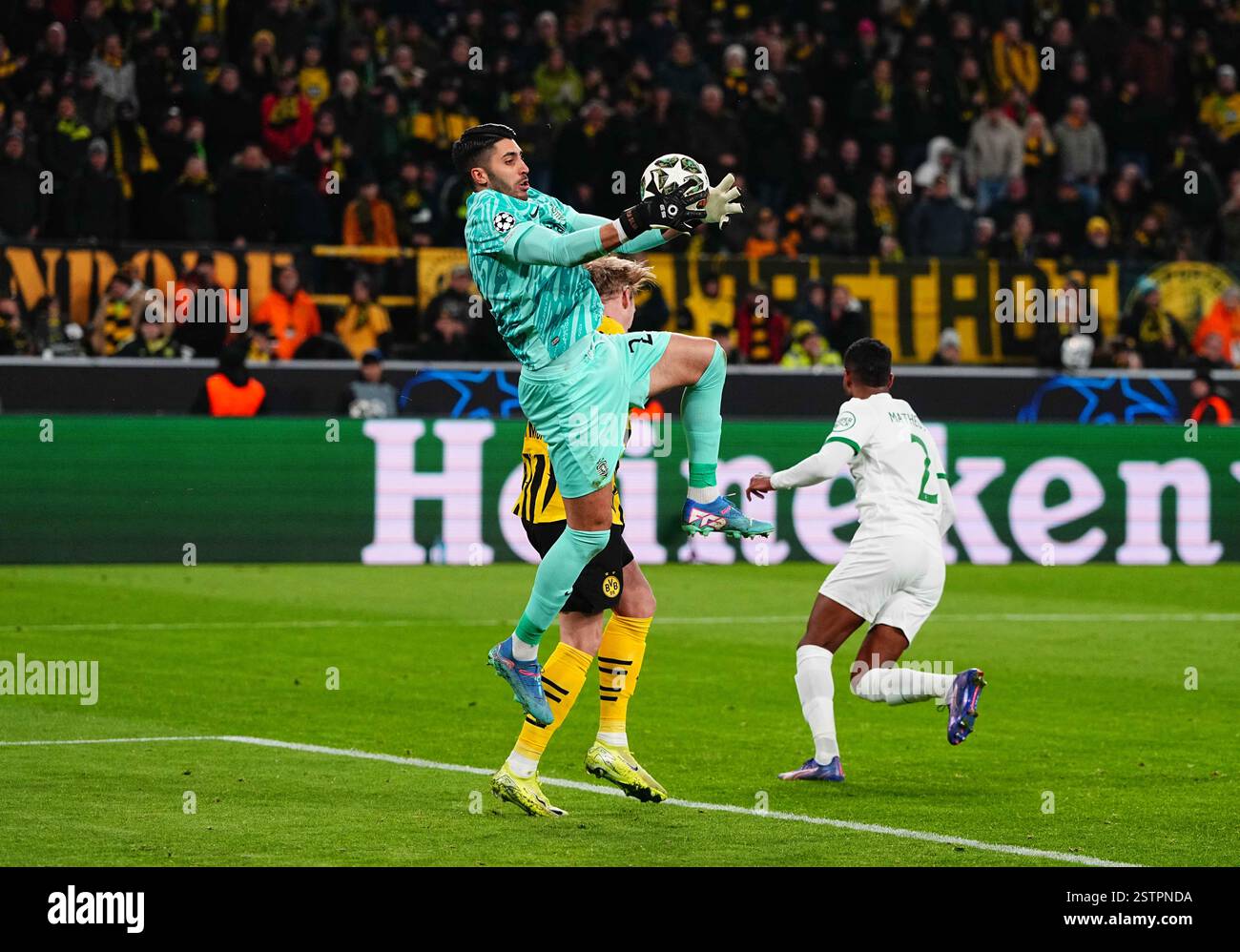 Signal Luna Park, Dortmund, Germany. 19th Feb, 2025. Rui Silva of Sporting CP controls the ball ...