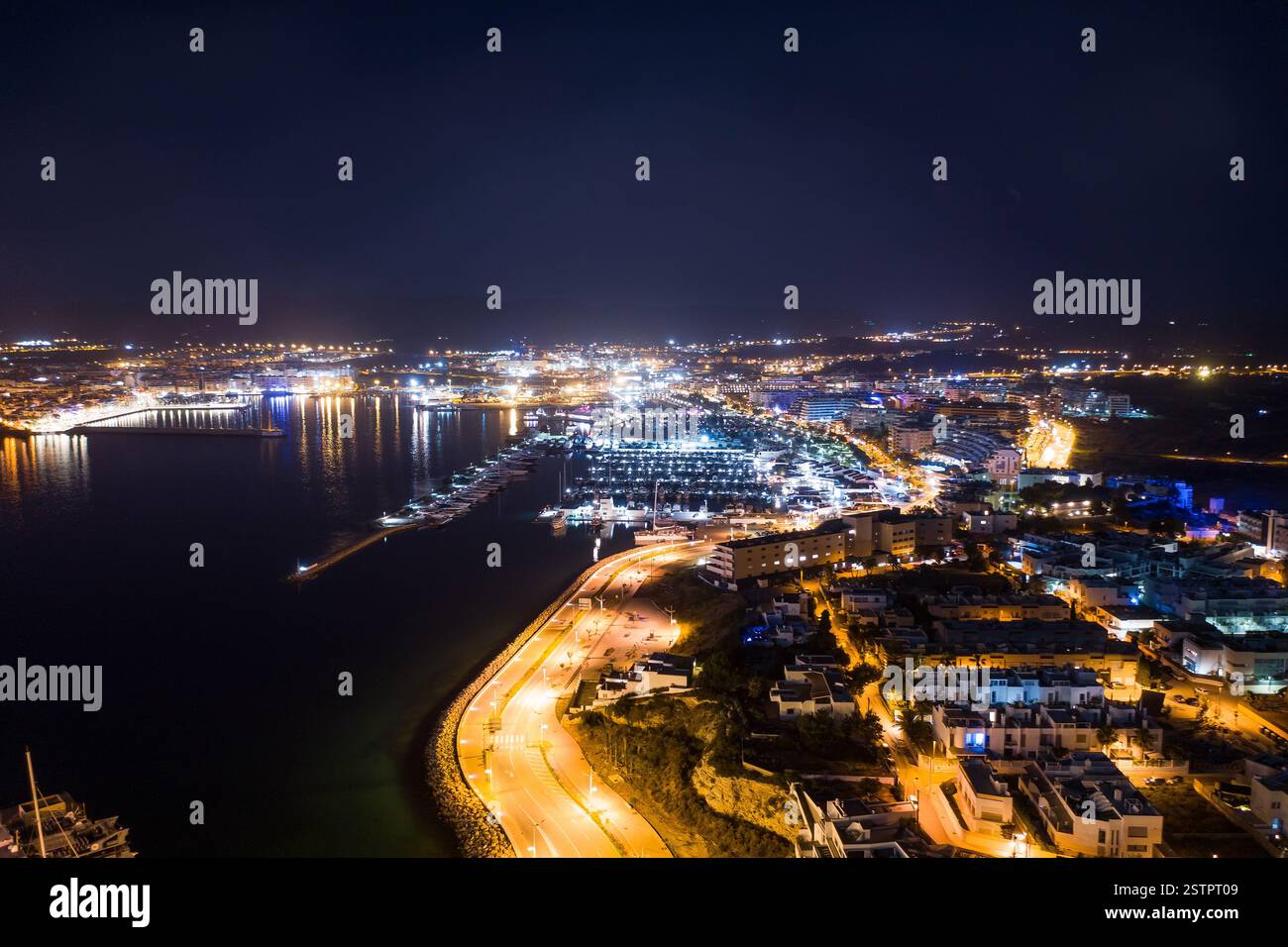 Night aerial view port hi-res stock photography and images - Alamy
