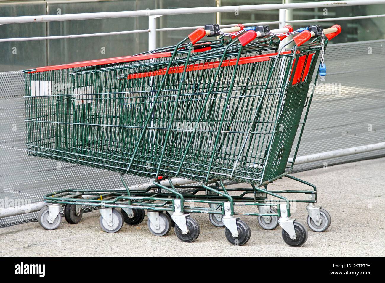 Several empty shopping carts at supermarket parking hi-res stock photography and images - Alamy
