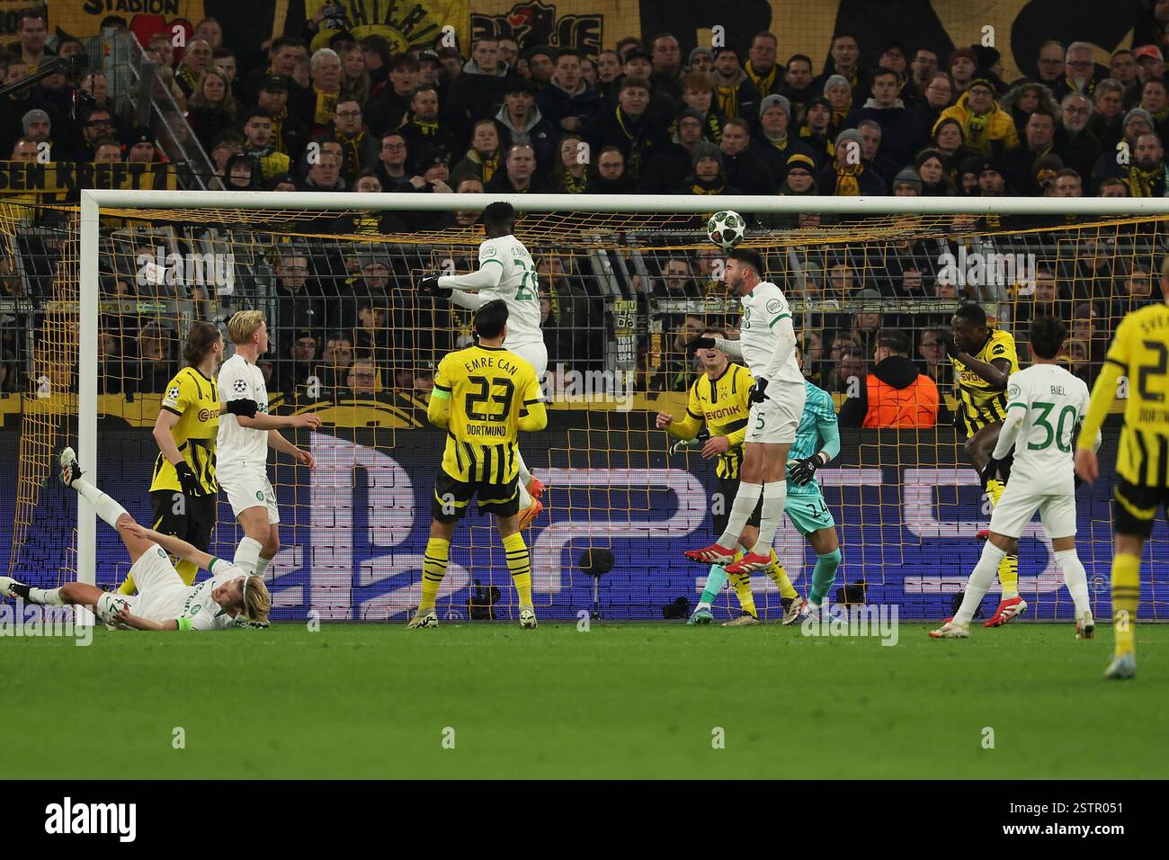 Dortmund, Deutschland. 19th Feb, 2025. Dortmund on February 19, 2025 Uefa Champions League ...