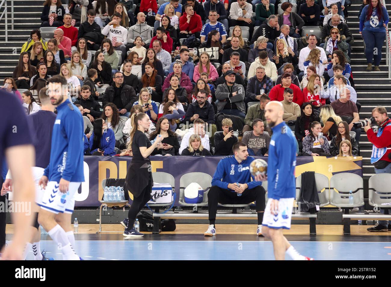 Zagreb, Croatia. 19th Feb, 2025. ZAGREB, CROATIA - FEBRUARY 19: HC Zagreb Goalkeeper Matej ...