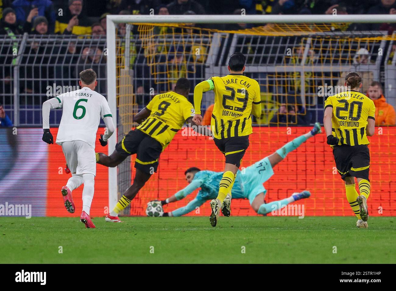 Dortmund, Deutschland. 19th Feb, 2025. Dortmund on February 19, 2025 Uefa Champions League ...