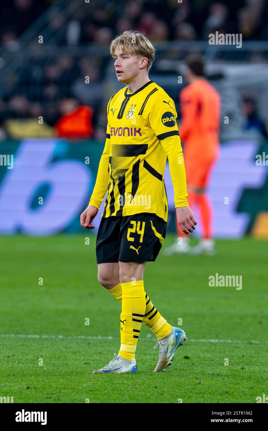 Dortmund, Deutschland. 19th Feb, 2025. 19.02.2025, Borussia Dortmund vs. Sporting Lissabon, UEFA ...