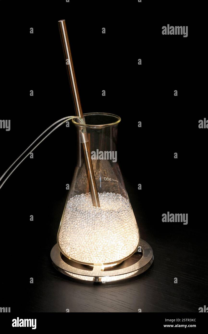 Liquid lamp hi-res stock photography and images - Alamy