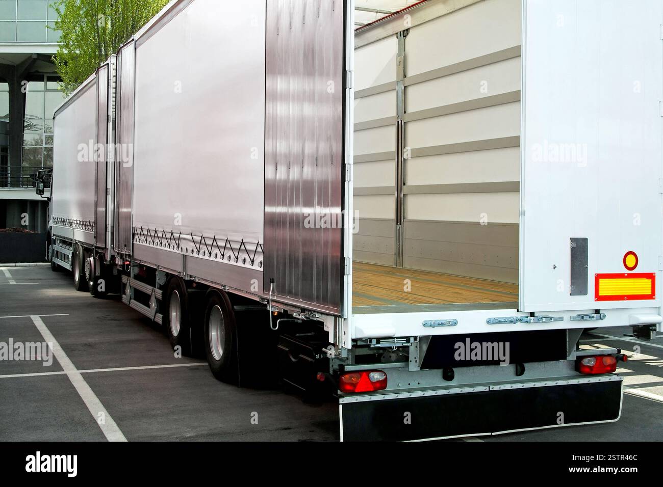 Empty truck and trailer with open back door hi-res stock photography ...