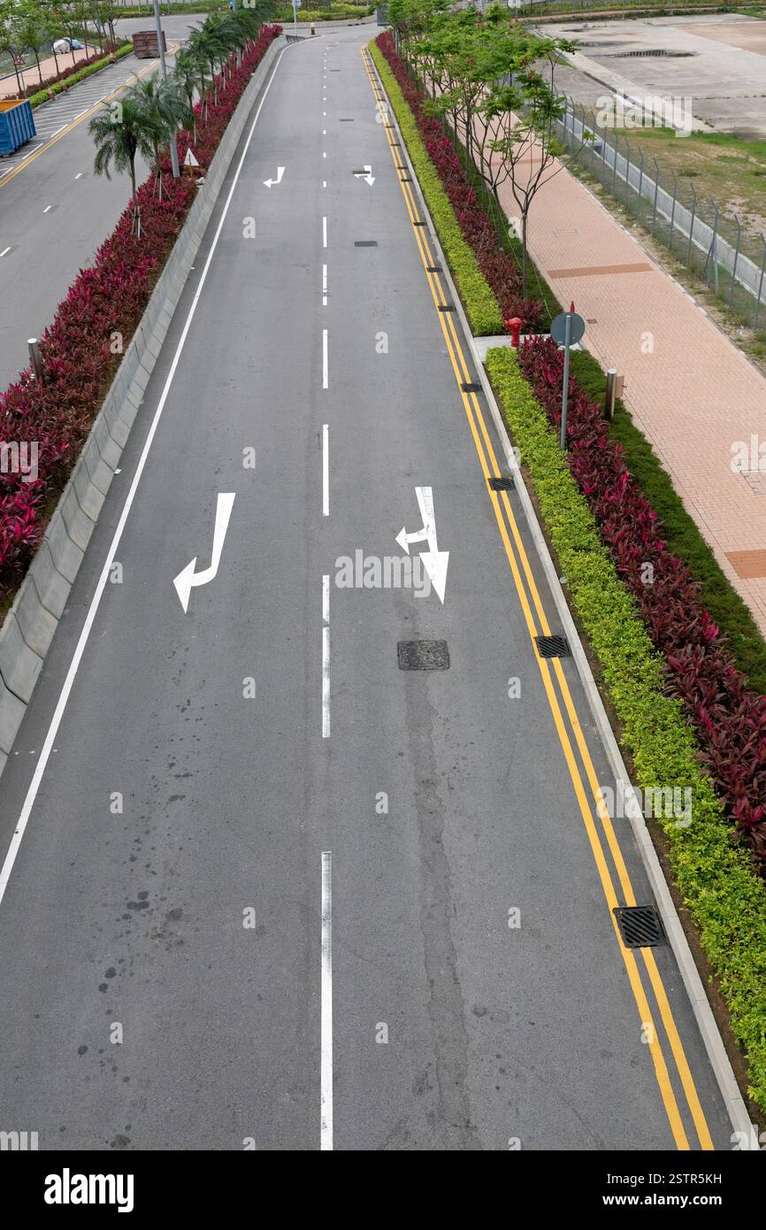 Two Lane Street Stock Photo - Alamy