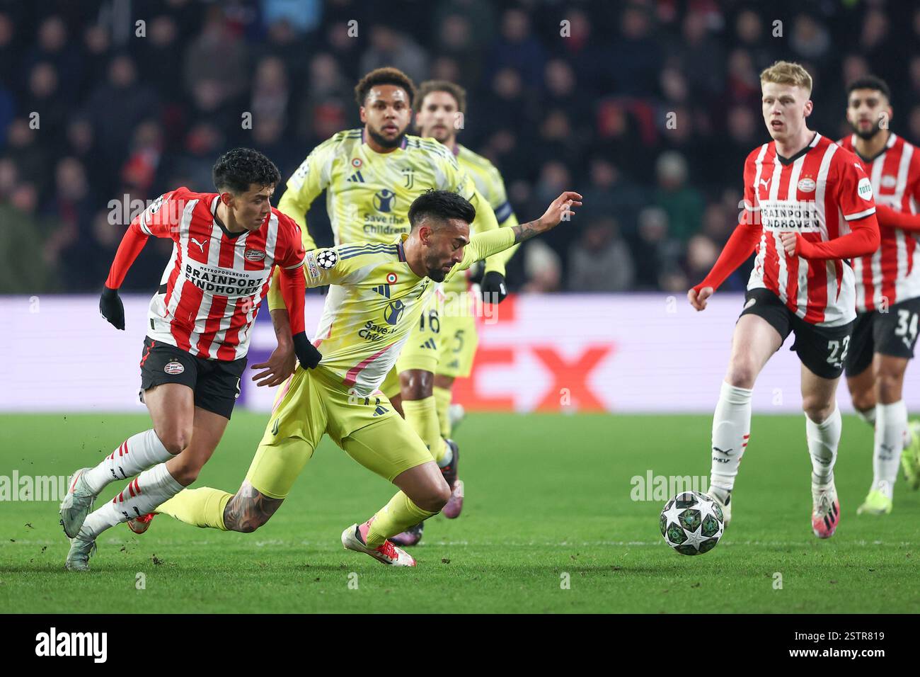 EINDHOVEN, 19-02-2025, Philips Stadium, UEFA Champions League season ...