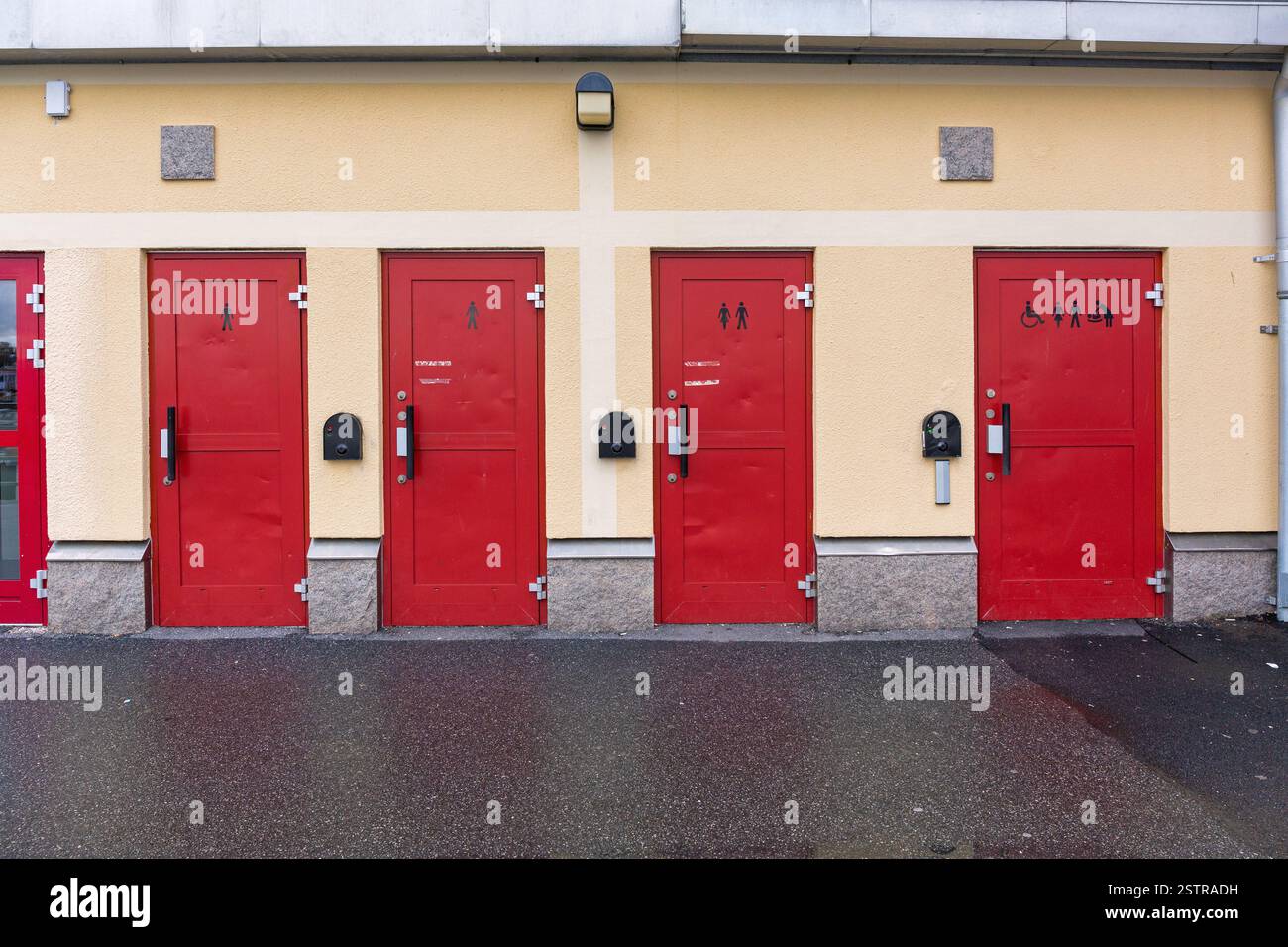 Public restroom doors hi-res stock photography and images - Alamy