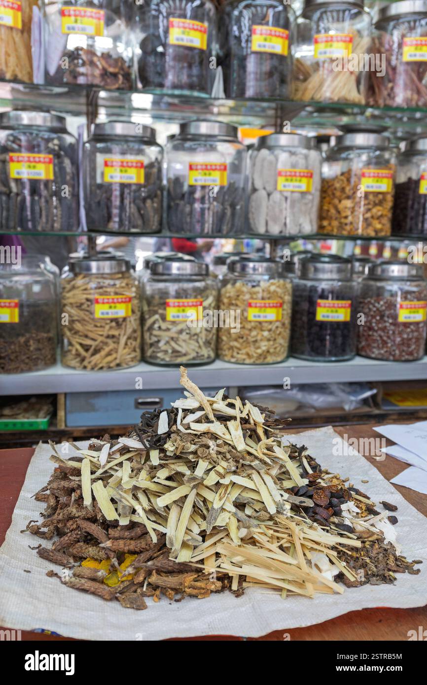 Chinese Medicine Tea Stock Photo - Alamy