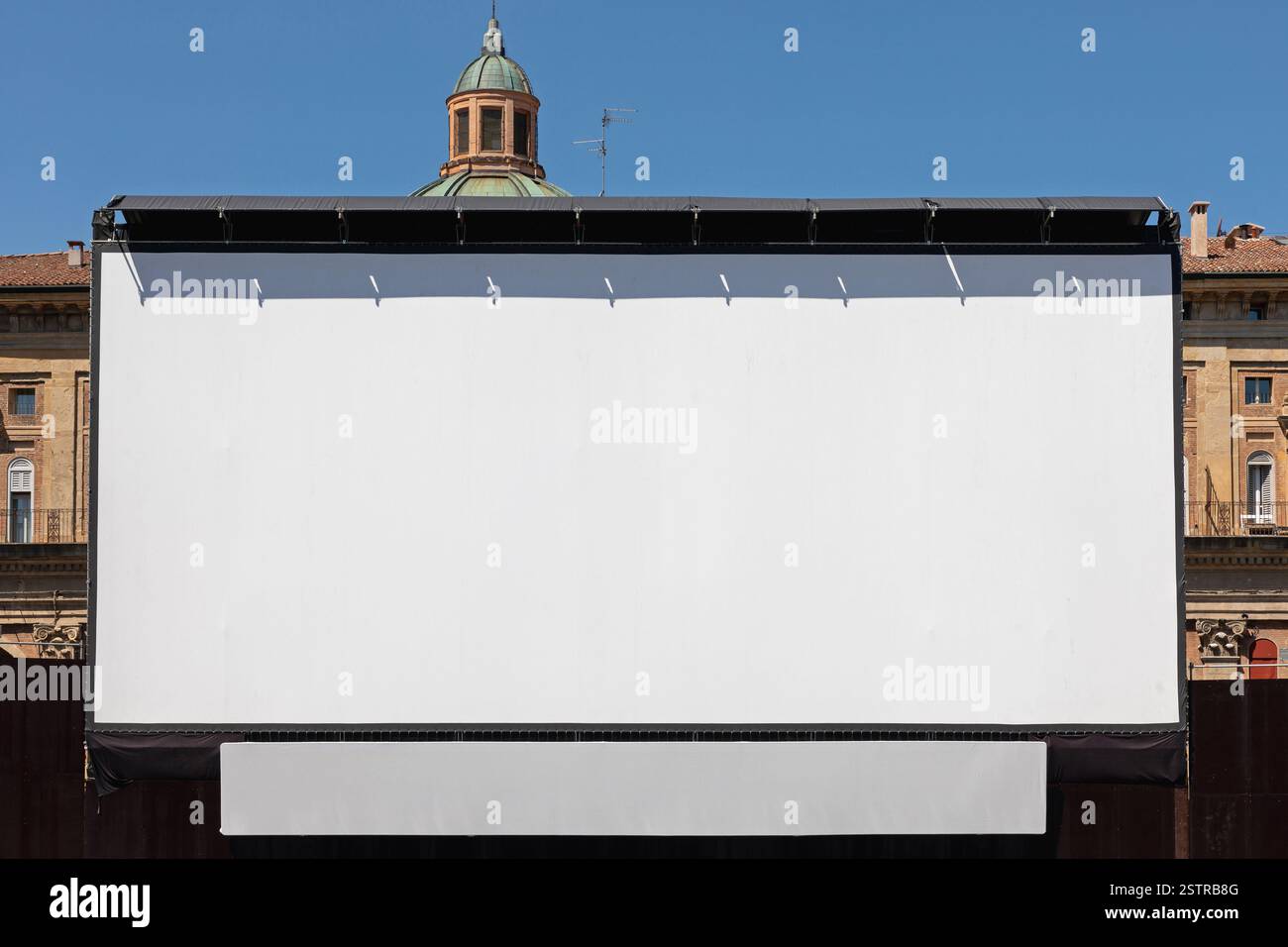 Large Projector Screen Stock Photo - Alamy