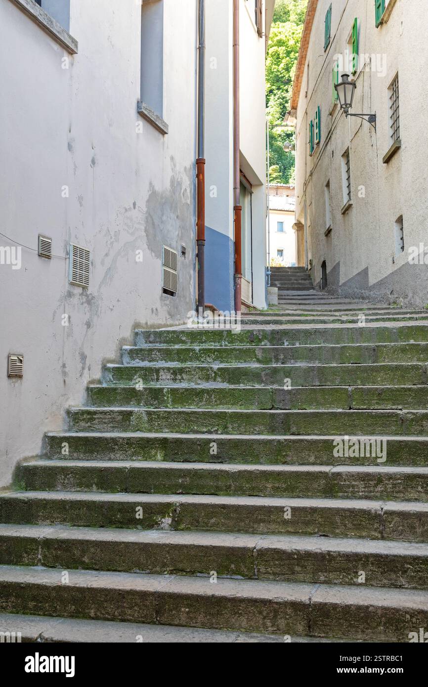 Street stairs hi-res stock photography and images - Alamy