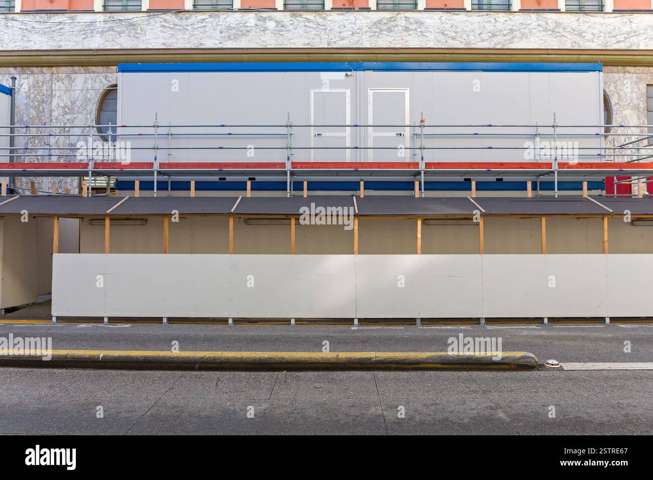 Construction Site Containers Stock Photo - Alamy