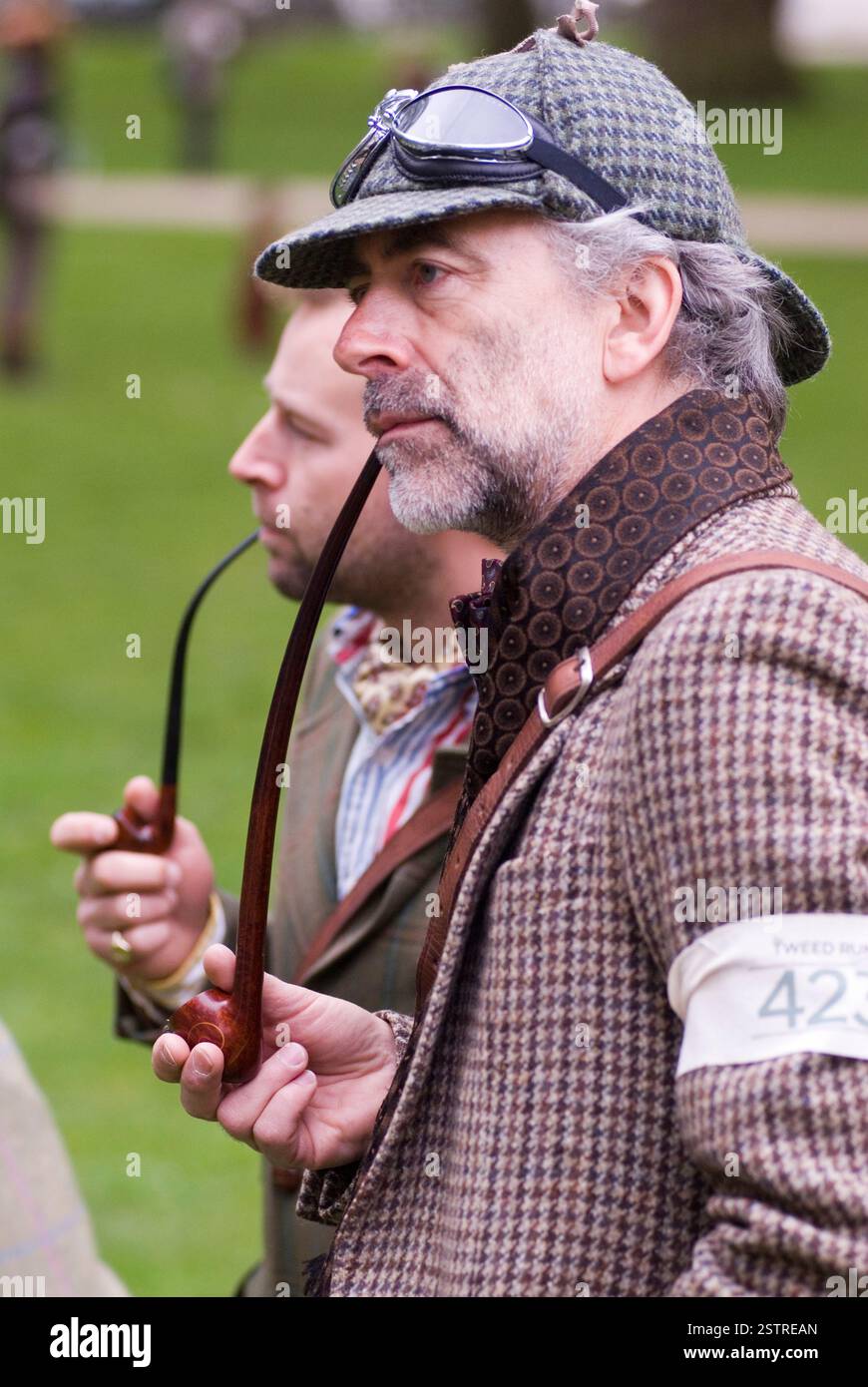 Smoking pipes hi-res stock photography and images - Alamy