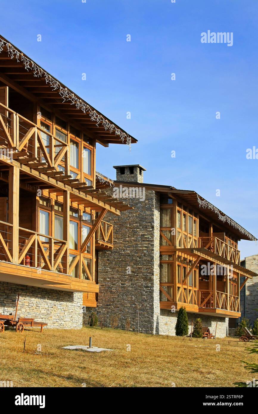 Big cottage house in traditional mountain style Stock Photo - Alamy