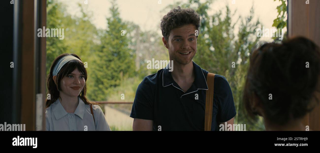 Companion (2025)Sophie Thatcher as Iris Jack Quaid as Josh *Filmstill ...