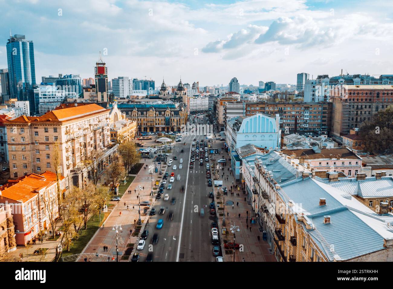 Beautiful view big building drone hi-res stock photography and images ...