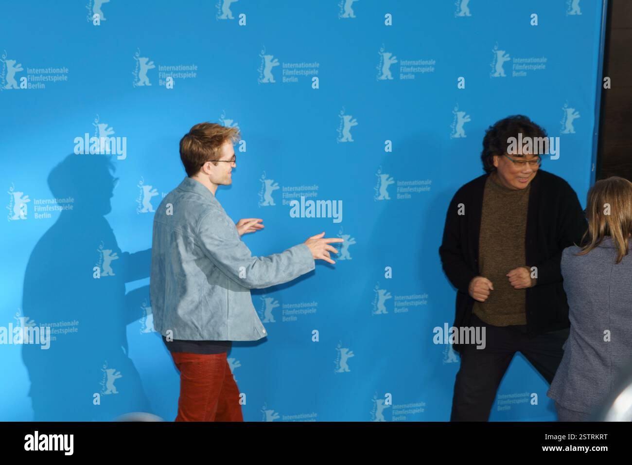 (L-R) US actor Steven Yeun, Australian actress Toni Collette, English ...
