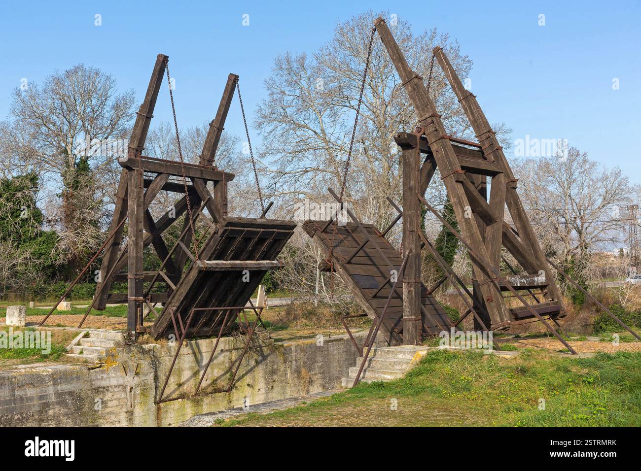 Pont Van Gogh Langlois Bridge in Arles France Stock Photo - Alamy