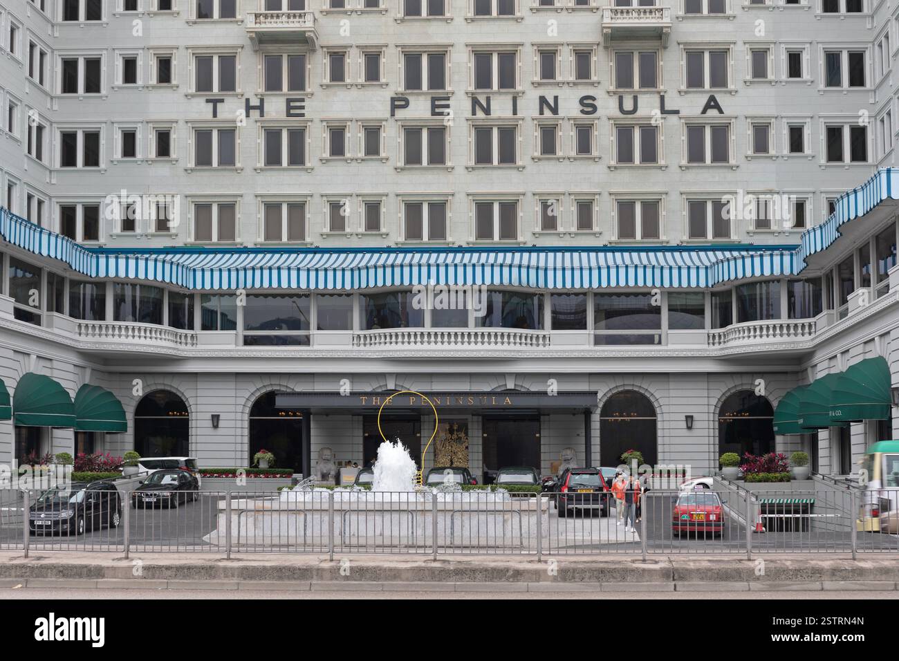 Peninsula hotel hong colonial hi-res stock photography and images - Alamy