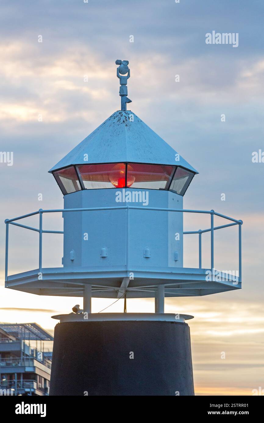 Lighthouse and dusk hi-res stock photography and images - Alamy