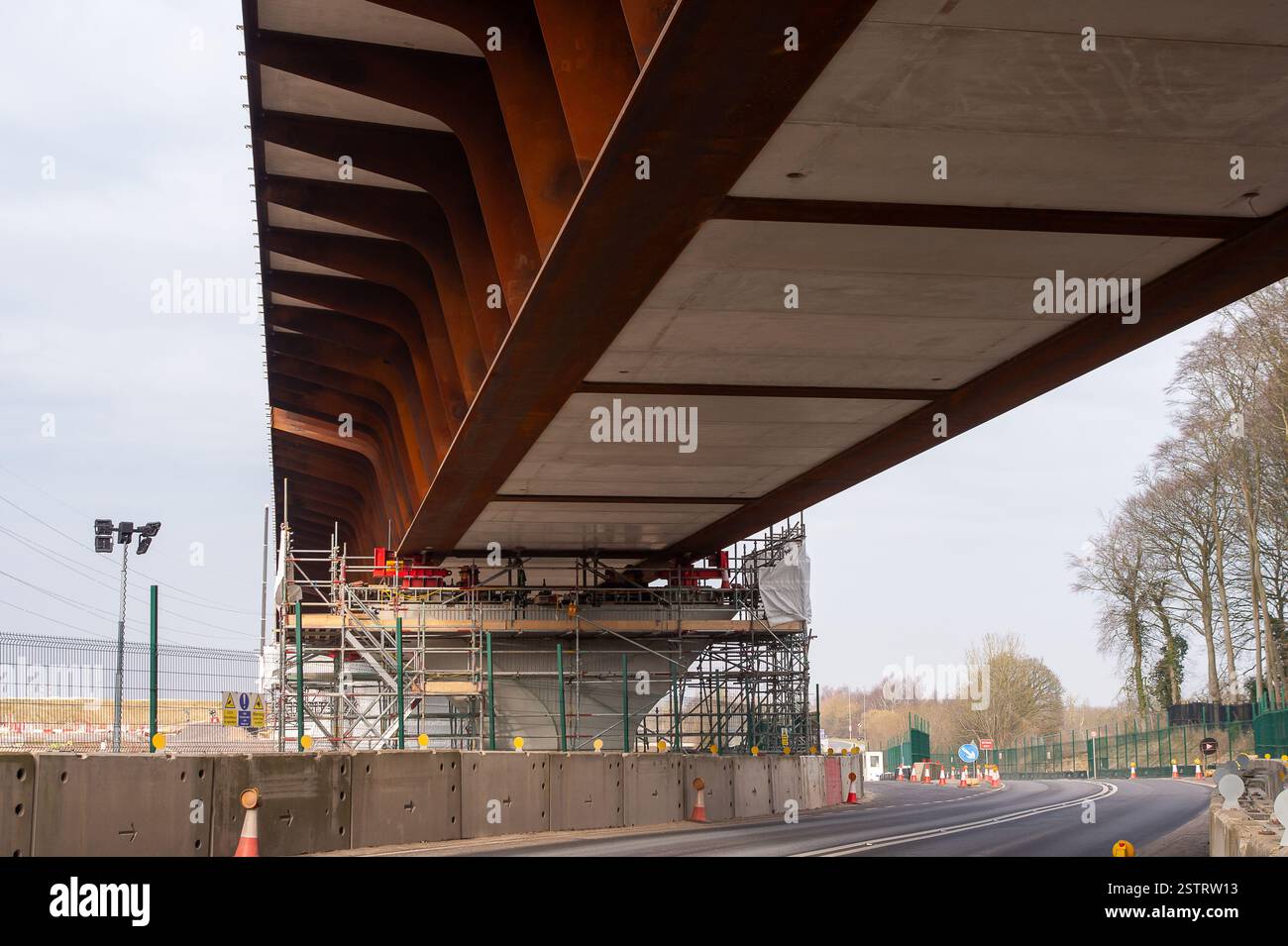 Wendover, UK. 19th February, 2025. HS2 High Speed Rail are continuing ...