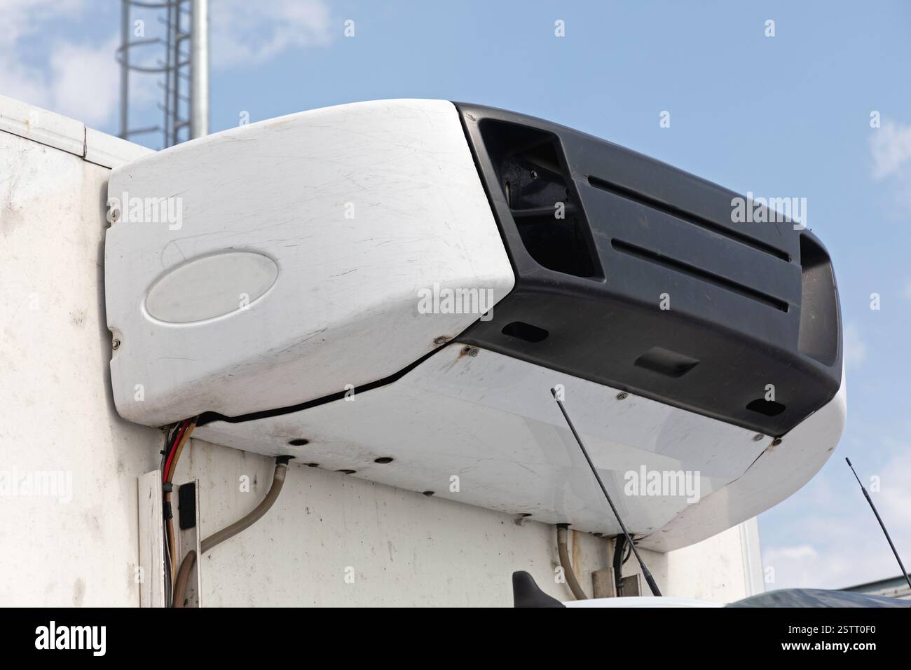 Cooling Unit at Top of Refrigerated Truck Cabin Stock Photo - Alamy