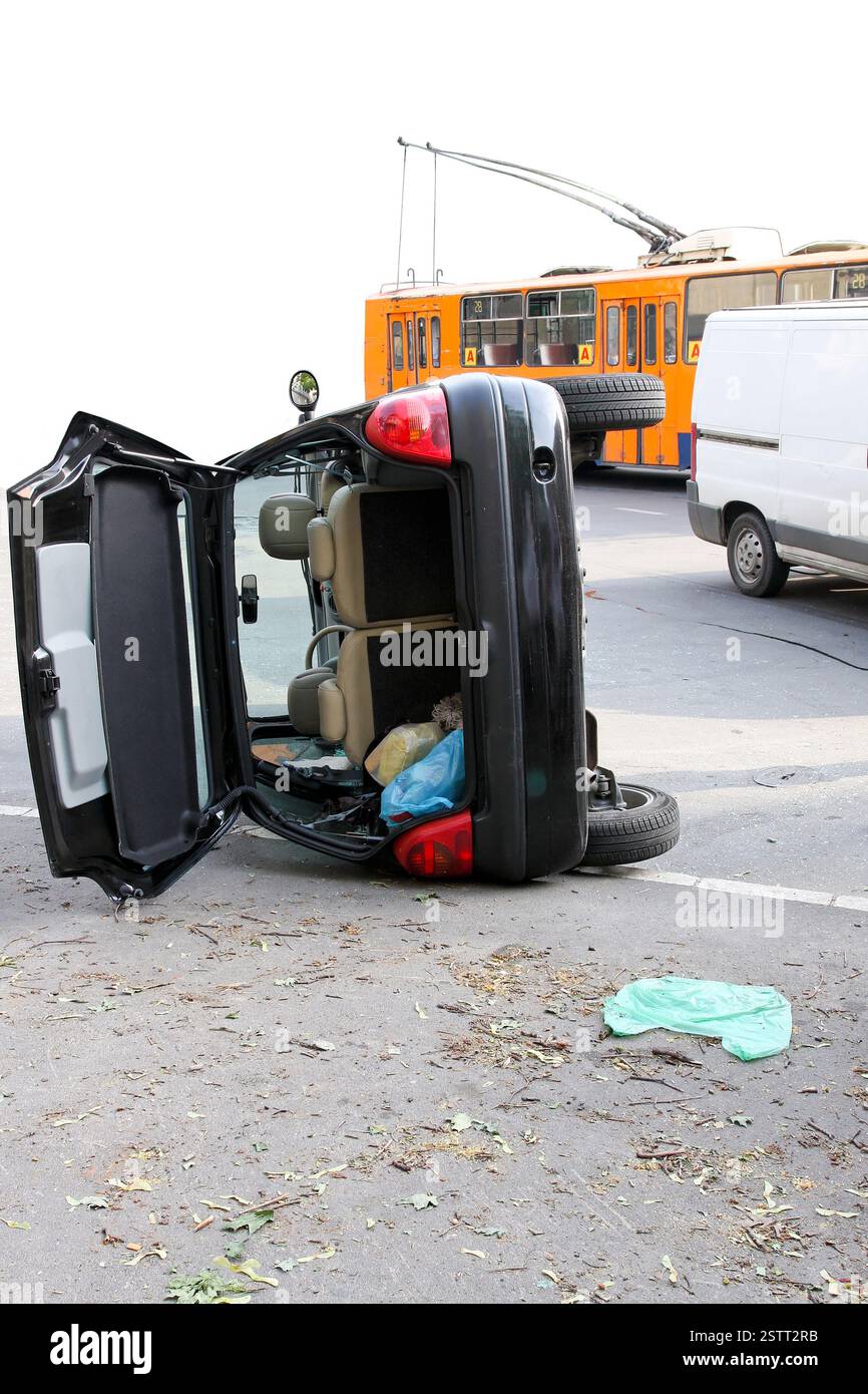 Roll over crash Stock Photo - Alamy