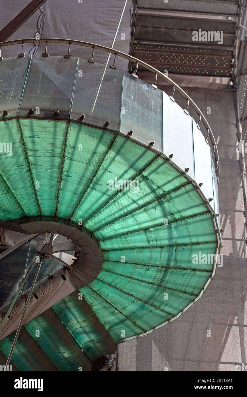 External Spiral Stairway Glass Steps and Steel Stock Photo - Alamy