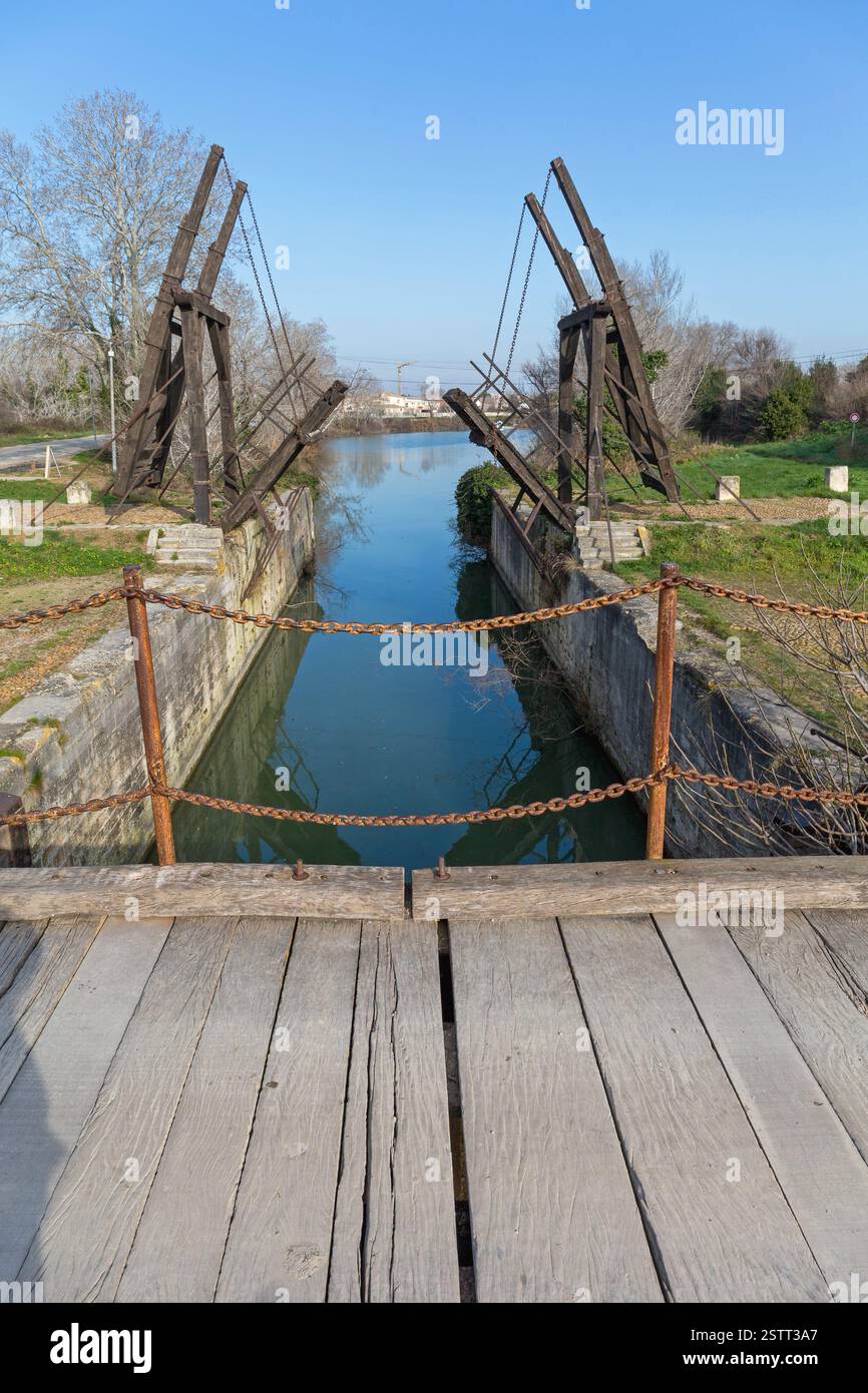 Waterway Bridge Van Gogh Stock Photo - Alamy