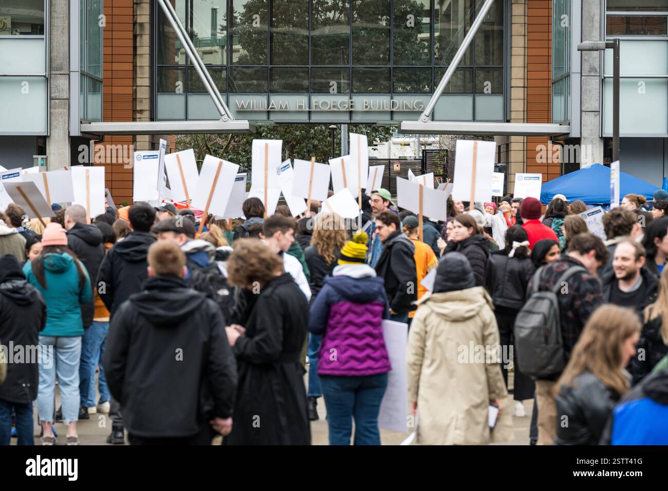 Seattle, USA. 19th Feb 2025. Over 500 people picketing at University of ...