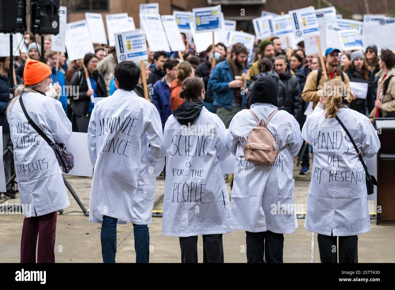 Seattle, USA. 19th Feb 2025. Over 500 people picketing at University of ...