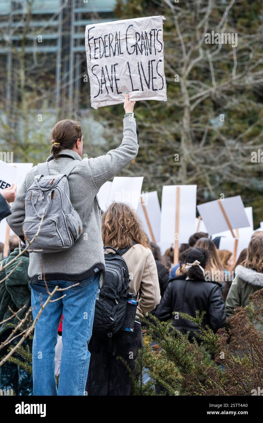 Seattle, USA. 19th Feb 2025. Over 500 people picketing at University of ...