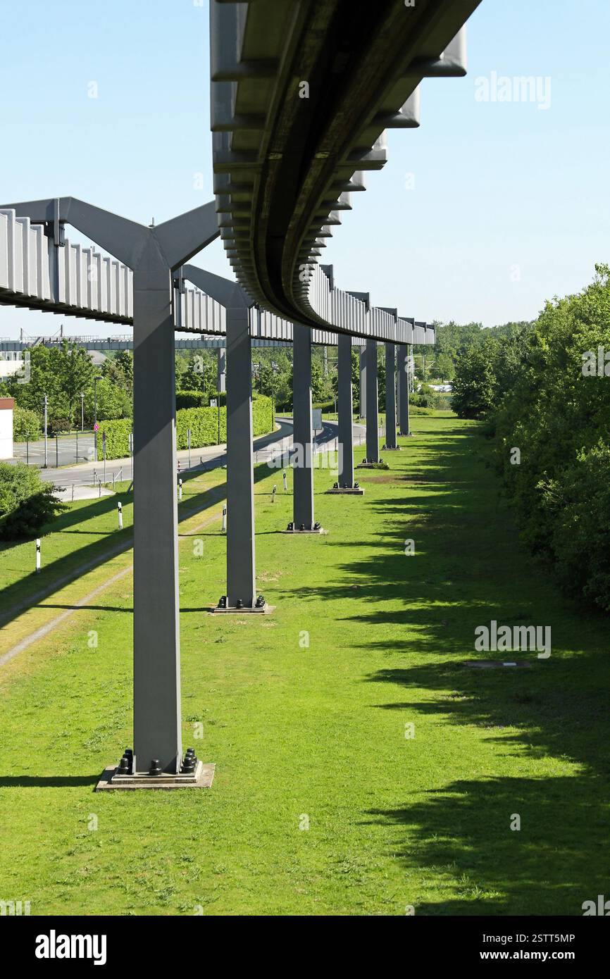 Automated rail hi-res stock photography and images - Alamy