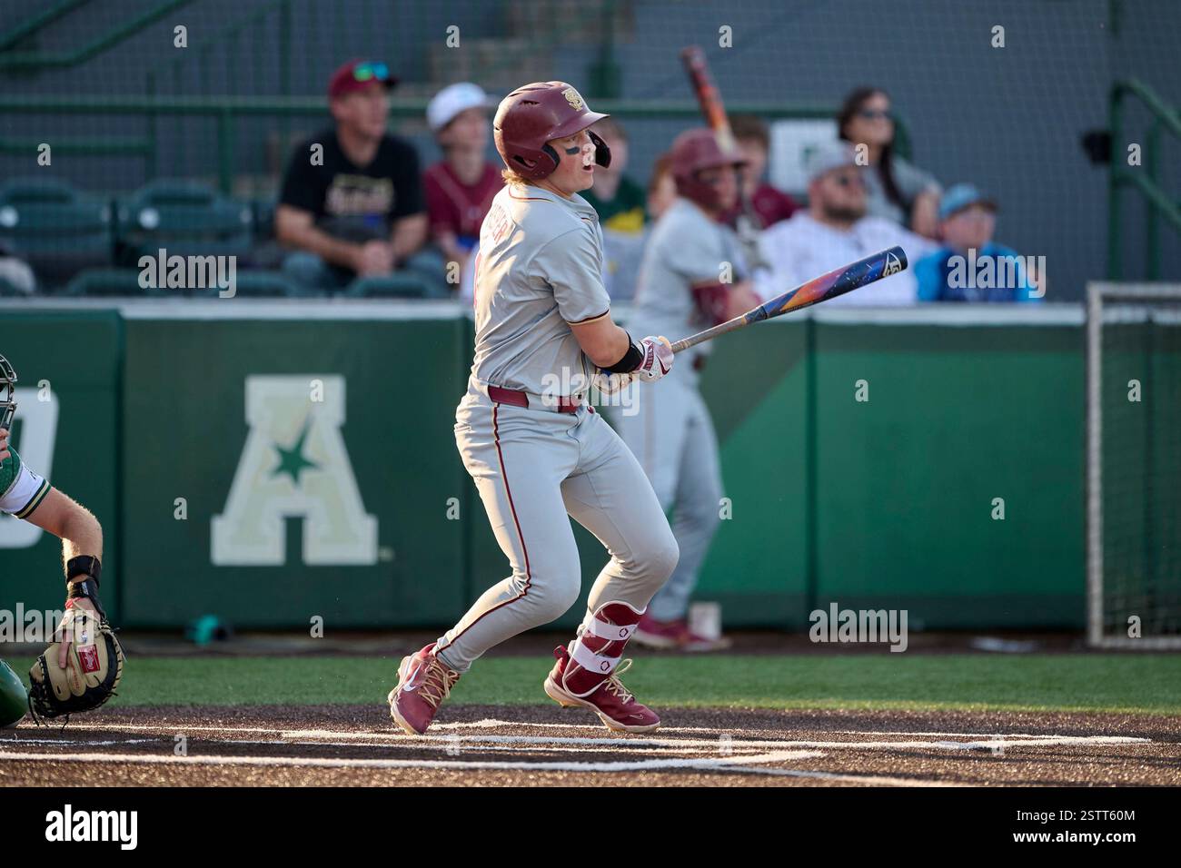 Florida State Seminoles Cal Fisher (4) at bat during an NCAA baseball ...