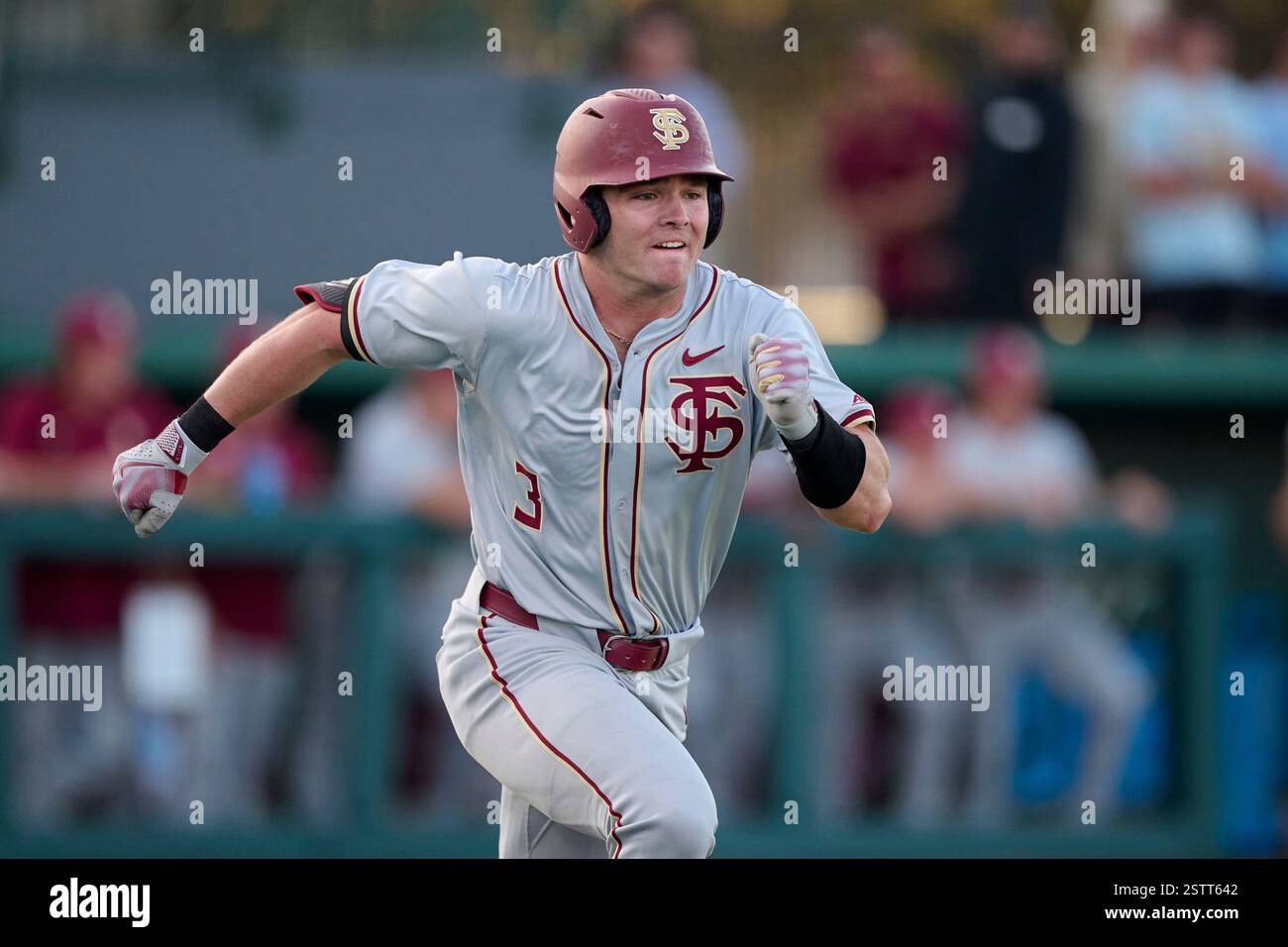 Florida State Seminoles Drew Faurot (3) runs to first base during an ...