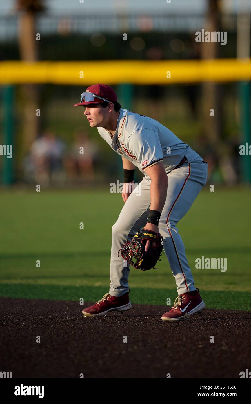 Florida State Seminoles second baseman Drew Faurot (3) during an NCAA ...