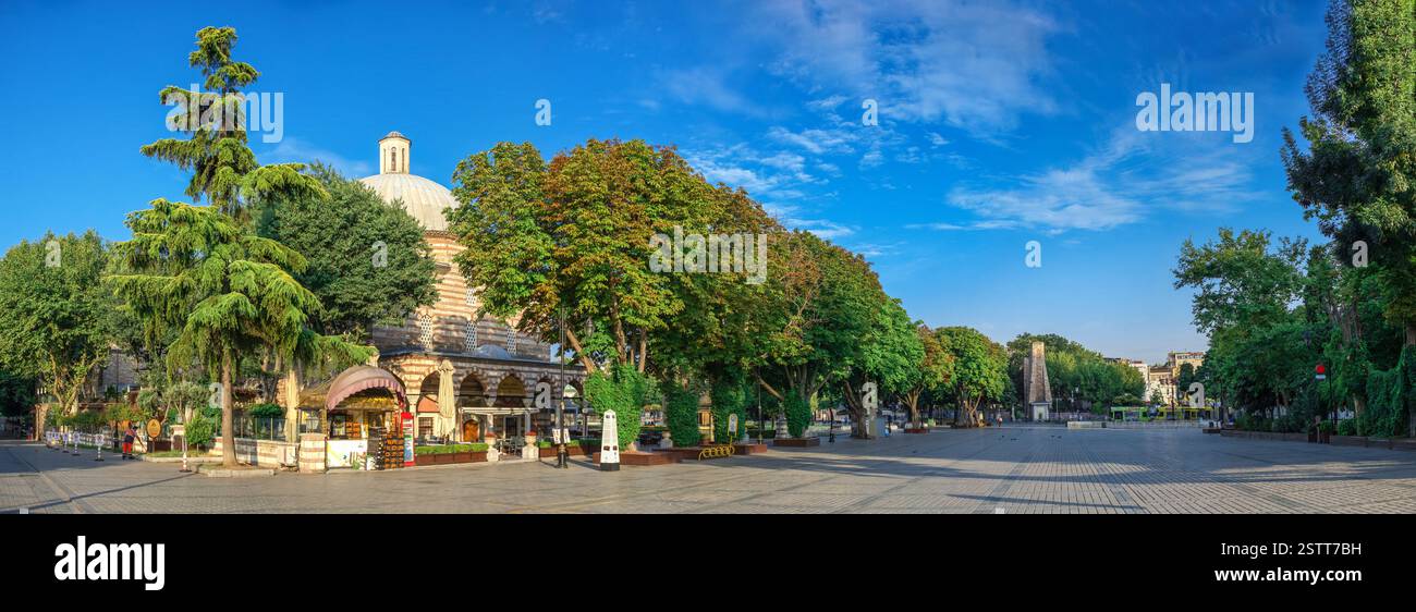 The Sultan Ahmad Maydan in Istanbul, Turkey Stock Photo - Alamy