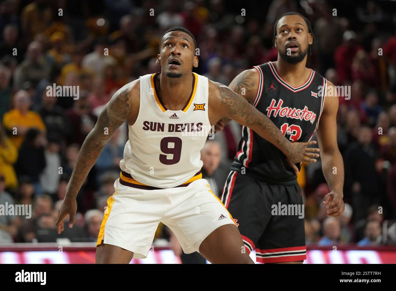 Arizona State center Shawn Phillips Jr. (9) during the first half of an ...