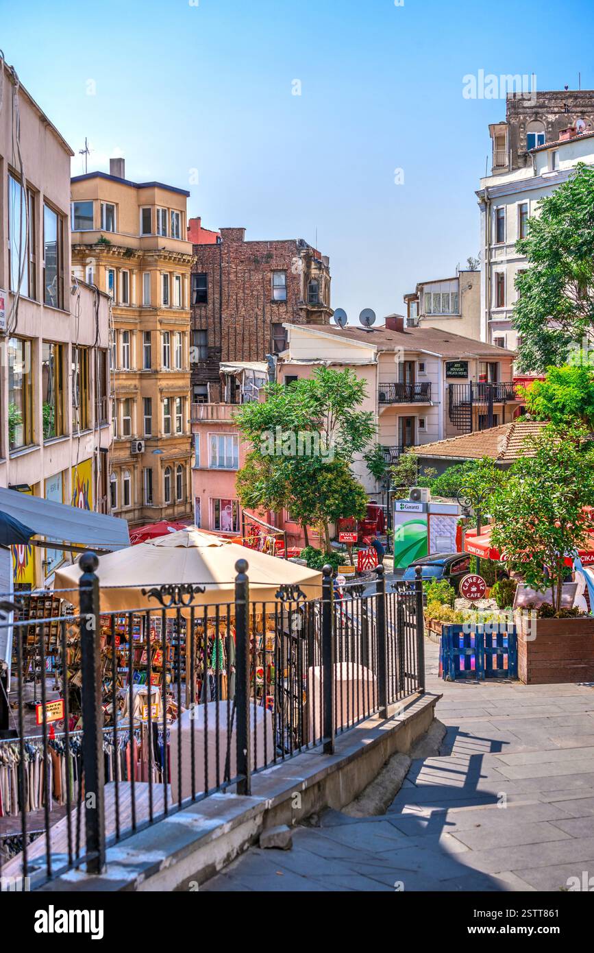 Streets of the historical center of Istanbul, Turkey Stock Photo - Alamy